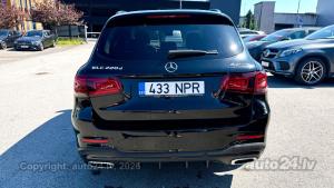 Black Mercedes-Benz GLC-Class 2019 in Tallinn, with an engine capacity of 2.00 L and mileage of 193 thousand km for 27500 €, photo 7 on AUTOMOTO.COM.LV
