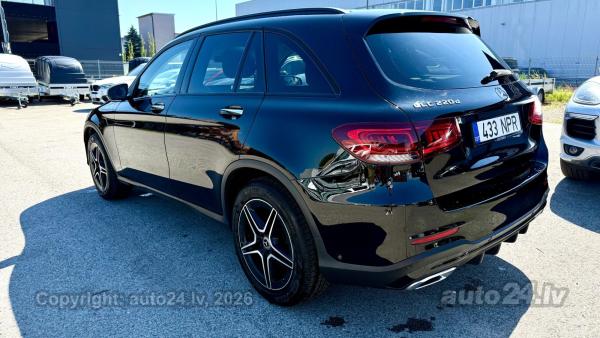 Black Mercedes-Benz GLC-Class 2019 in Tallinn, with an engine capacity of 2.00 L and mileage of 193 thousand km for 27500 €, photo 7 on AUTOMOTO.COM.LV