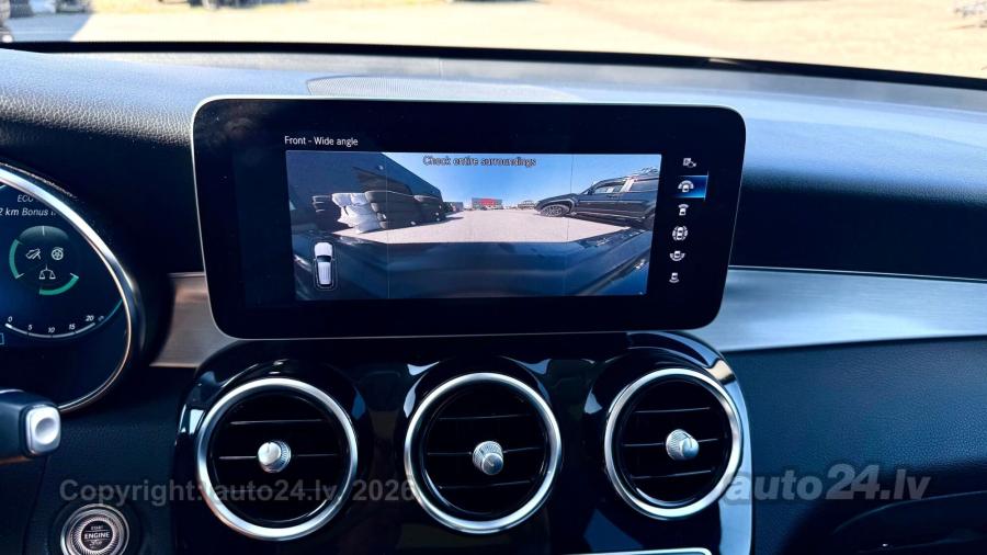 Black Mercedes-Benz GLC-Class 2019 in Tallinn, with an engine capacity of 2.00 L and mileage of 193 thousand km for 27500 €, photo 17 on AUTOMOTO.COM.LV