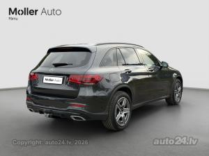 Melns Mercedes-Benz GLC-Class 2020 Pērnava, ar dzinēja tilpumu 2.90 L un nobraukumu 169 tūkst. km par 34900 €, foto 3 vietnē AUTOMOTO.COM.LV