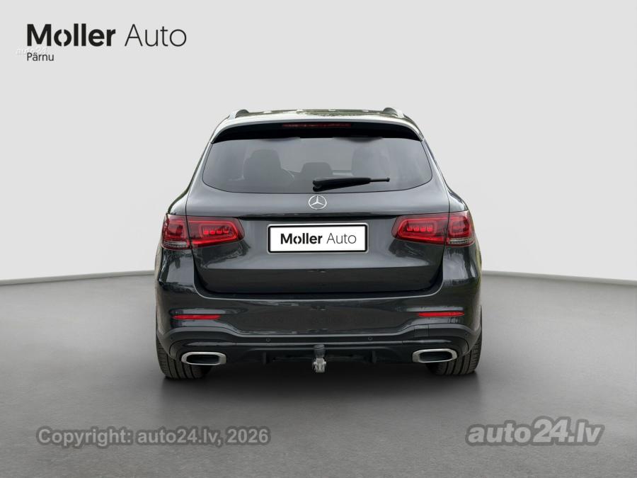Melns Mercedes-Benz GLC-Class 2020 Pērnava, ar dzinēja tilpumu 2.90 L un nobraukumu 169 tūkst. km par 34900 €, foto 5 vietnē AUTOMOTO.COM.LV