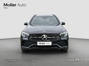 Black Mercedes-Benz GLC-Class 2020 in Parnu, with an engine capacity of 2.90 L and mileage of 169 thousand km for 34900 €, photo 4 on AUTOMOTO.COM.LV