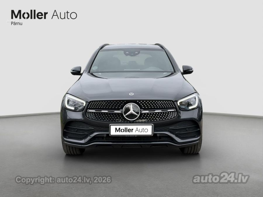 Black Mercedes-Benz GLC-Class 2020 in Parnu, with an engine capacity of 2.90 L and mileage of 169 thousand km for 34900 €, photo 4 on AUTOMOTO.COM.LV