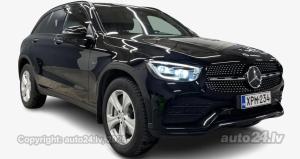 Черный Мерседес ГЛЦ-Класс 2021 в Тарту, объемом двигателя 2.00 л и пробегом 106 тыс. км за 31500 €, фото  на AUTOMOTO.COM.LV