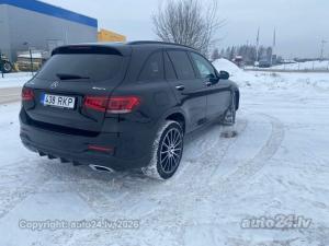 Black Mercedes-Benz GLC-Class 2022 in Tallinn, with an engine capacity of 2.00 L and mileage of 73 thousand km for 29900 €, photo 4 on AUTOMOTO.COM.LV