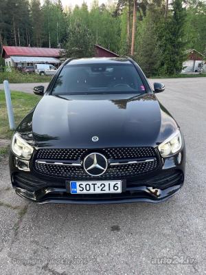 Black Mercedes-Benz GLC-Class 2022 in Tallinn, with an engine capacity of 2.00 L and mileage of 105 thousand km for 34900 €, photo 3 on AUTOMOTO.COM.LV