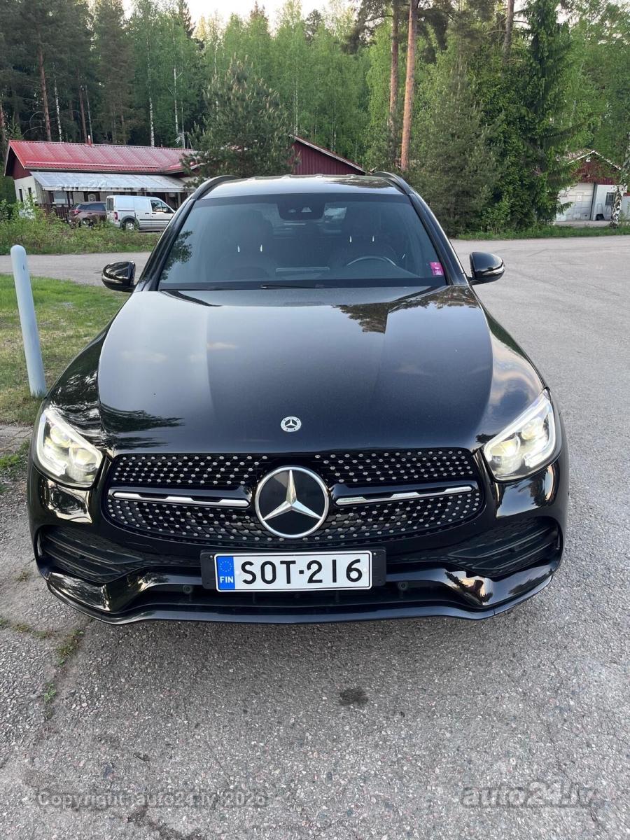 Black Mercedes-Benz GLC-Class 2022 in Tallinn, with an engine capacity of 2.00 L and mileage of 105 thousand km for 34900 €, photo 3 on AUTOMOTO.COM.LV