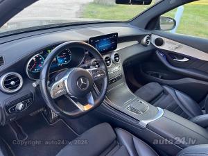 Black Mercedes-Benz GLC-Class 2022 in Tallinn, with an engine capacity of 2.00 L and mileage of 105 thousand km for 34900 €, photo 7 on AUTOMOTO.COM.LV