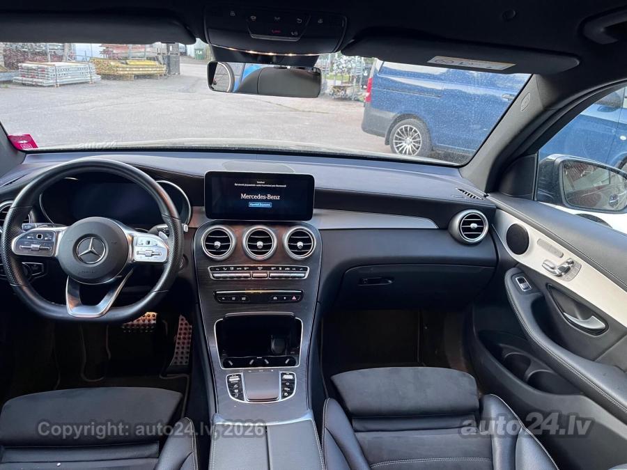 Black Mercedes-Benz GLC-Class 2022 in Tallinn, with an engine capacity of 2.00 L and mileage of 105 thousand km for 34900 €, photo 8 on AUTOMOTO.COM.LV