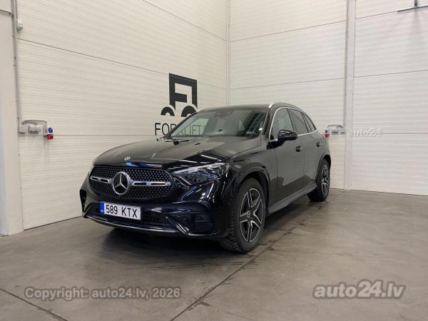 Melns Mercedes-Benz GLC-Class 2023 Tallina, ar dzinēja tilpumu 2.00 L un nobraukumu 64 tūkst. km par 58900 €, foto 1 vietnē AUTOMOTO.COM.LV