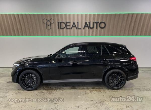 Melns Mercedes-Benz GLC-Class 2023 Tallina, ar dzinēja tilpumu 2.00 L un nobraukumu 27 tūkst. km par 53900 €, foto 2 vietnē AUTOMOTO.COM.LV