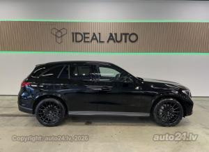 Black Mercedes-Benz GLC-Class 2023 in Tallinn, with an engine capacity of 2.00 L and mileage of 27 thousand km for 53900 €, photo 3 on AUTOMOTO.COM.LV