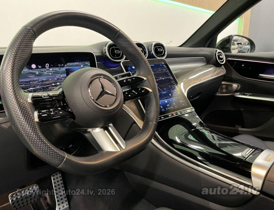 Black Mercedes-Benz GLC-Class 2023 in Tallinn, with an engine capacity of 2.00 L and mileage of 27 thousand km for 53900 €, photo 13 on AUTOMOTO.COM.LV