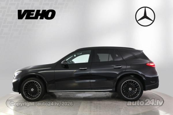 Black Mercedes-Benz GLC-Class 2024 in Tallinn, with an engine capacity of 2.00 L and mileage of 43 thousand km for 69900 €, photo 5 on AUTOMOTO.COM.LV