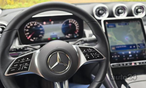 Melns Mercedes-Benz GLC-Class 2025 Rīga, ar dzinēja tilpumu 2.00 L un nobraukumu 12 tūkst. km par 65600 €, foto 11 vietnē AUTOMOTO.COM.LV