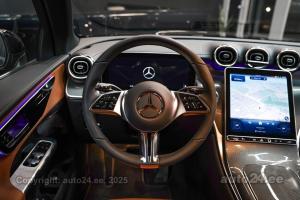 Melns Mercedes-Benz GLC-Class 2025 Tallina, ar dzinēja tilpumu 2.00 L un nobraukumu 2 tūkst. km par 65900 €, foto 10 vietnē AUTOMOTO.COM.LV