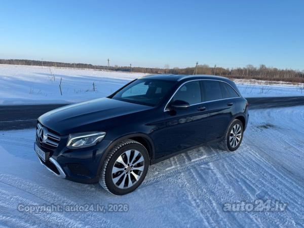 Blue Mercedes-Benz GLC-Class 2018 in Kohtla-Jarve, with an engine capacity of 2.10 L and mileage of 163 thousand km for 22000 €, photo 1 on AUTOMOTO.COM.LV
