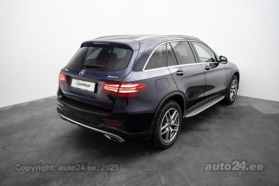 Zils Mercedes-Benz GLC-Class 2017 Tallina, ar dzinēja tilpumu 2.00 L un nobraukumu 175 tūkst. km par 21999 €, foto 4 vietnē AUTOMOTO.COM.LV