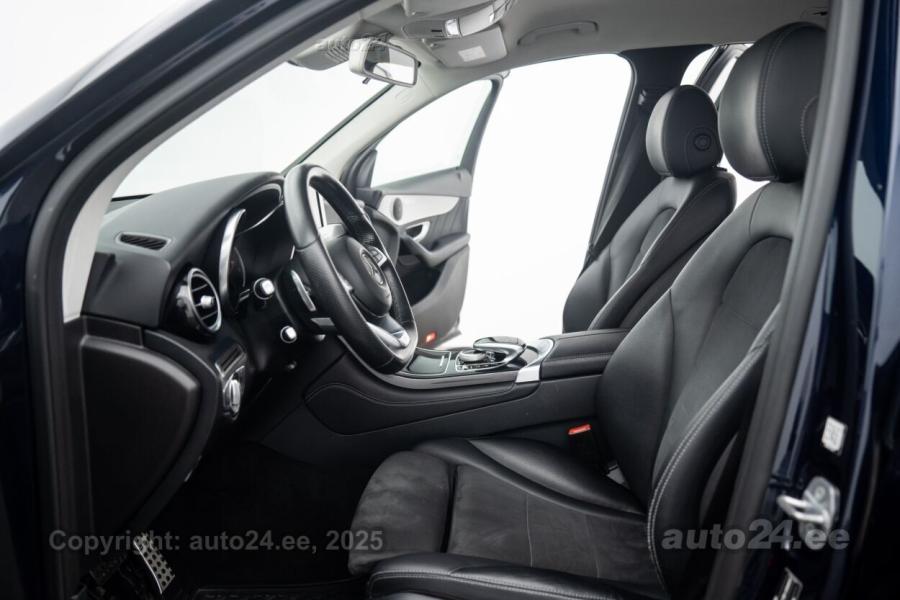 Zils Mercedes-Benz GLC-Class 2017 Tallina, ar dzinēja tilpumu 2.00 L un nobraukumu 175 tūkst. km par 21999 €, foto 7 vietnē AUTOMOTO.COM.LV