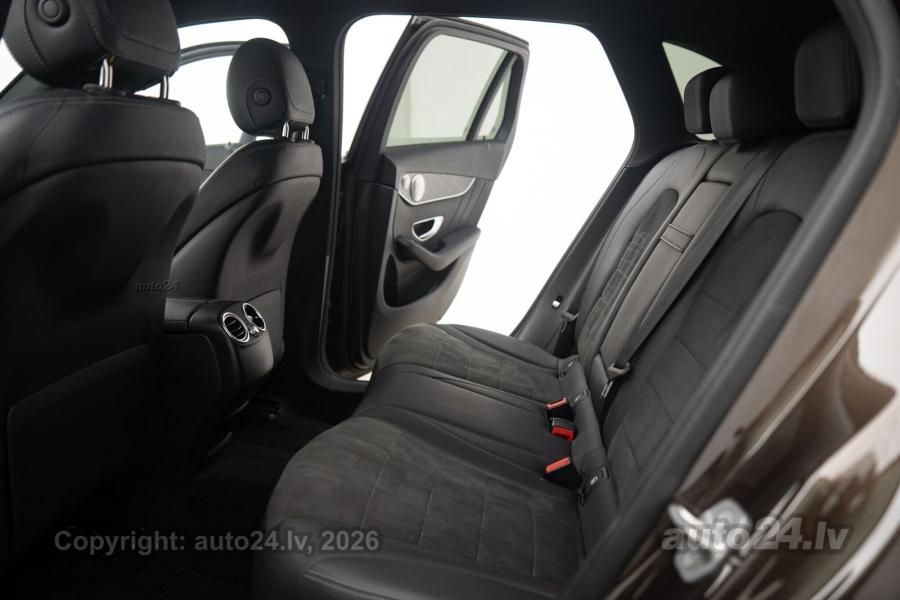 Brūns Mercedes-Benz GLC-Class 2018 Tallina, ar dzinēja tilpumu 2.00 L un nobraukumu 195 tūkst. km par 16999 €, foto 10 vietnē AUTOMOTO.COM.LV
