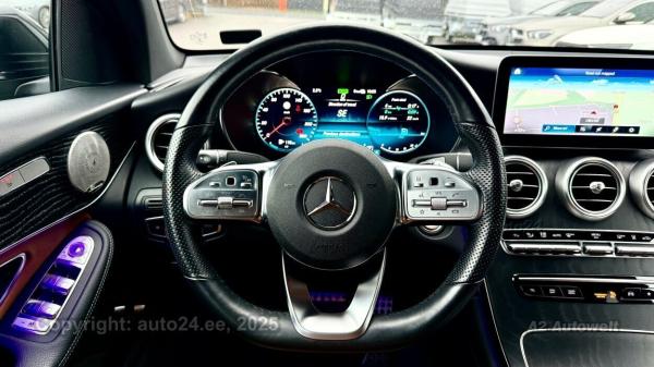 Pelēks Mercedes-Benz GLC-Class 2020 Tallina, ar dzinēja tilpumu 2.00 L un nobraukumu 71 tūkst. km par 41900 €, foto 11 vietnē AUTOMOTO.COM.LV