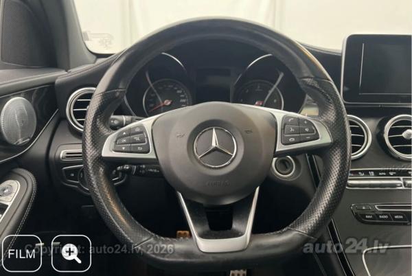 Pelēks Mercedes-Benz GLC-Class 2019 Tallina, ar dzinēja tilpumu 2.10 L un nobraukumu 106 tūkst. km par 23500 €, foto 9 vietnē AUTOMOTO.COM.LV