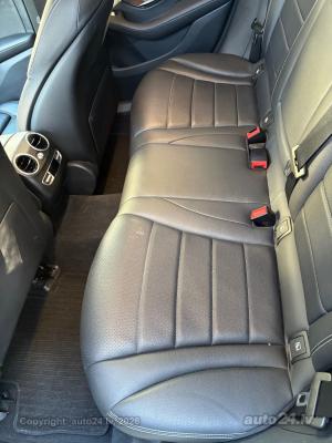 Pelēks Mercedes-Benz GLC-Class 2019 Tallina, ar dzinēja tilpumu 2.00 L un nobraukumu 104 tūkst. km par 349000 €, foto 12 vietnē AUTOMOTO.COM.LV