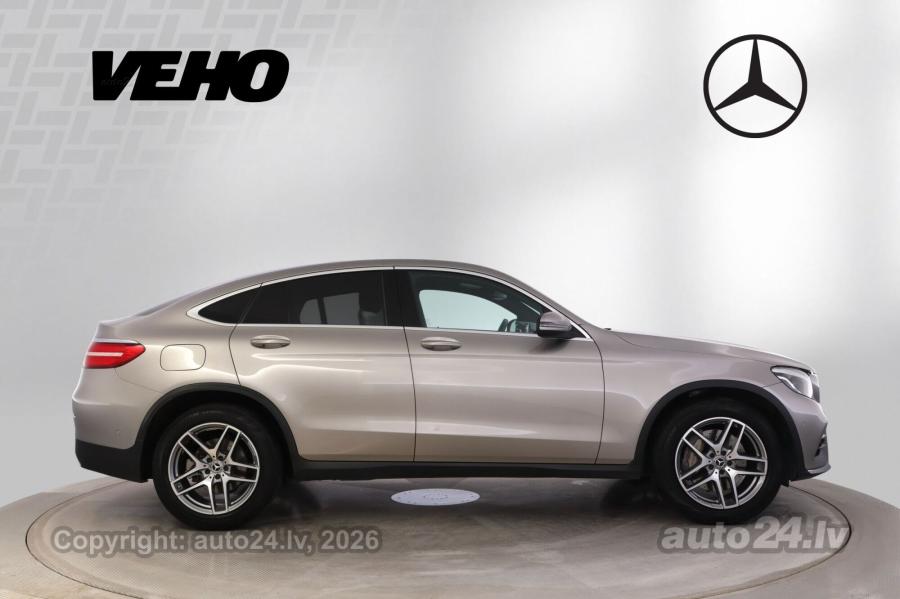 Pelēks Mercedes-Benz GLC-Class 2019 Tallina, ar dzinēja tilpumu 2.00 L un nobraukumu 122 tūkst. km par 30500 €, foto 3 vietnē AUTOMOTO.COM.LV
