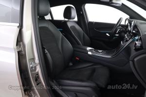 Pelēks Mercedes-Benz GLC-Class 2019 Tallina, ar dzinēja tilpumu 2.00 L un nobraukumu 122 tūkst. km par 30500 €, foto 9 vietnē AUTOMOTO.COM.LV