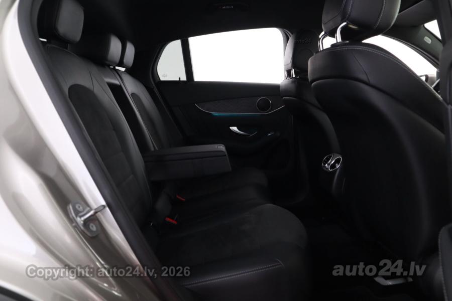Pelēks Mercedes-Benz GLC-Class 2019 Tallina, ar dzinēja tilpumu 2.00 L un nobraukumu 122 tūkst. km par 30500 €, foto 10 vietnē AUTOMOTO.COM.LV