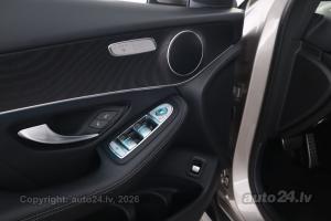 Pelēks Mercedes-Benz GLC-Class 2019 Tallina, ar dzinēja tilpumu 2.00 L un nobraukumu 122 tūkst. km par 30500 €, foto 15 vietnē AUTOMOTO.COM.LV