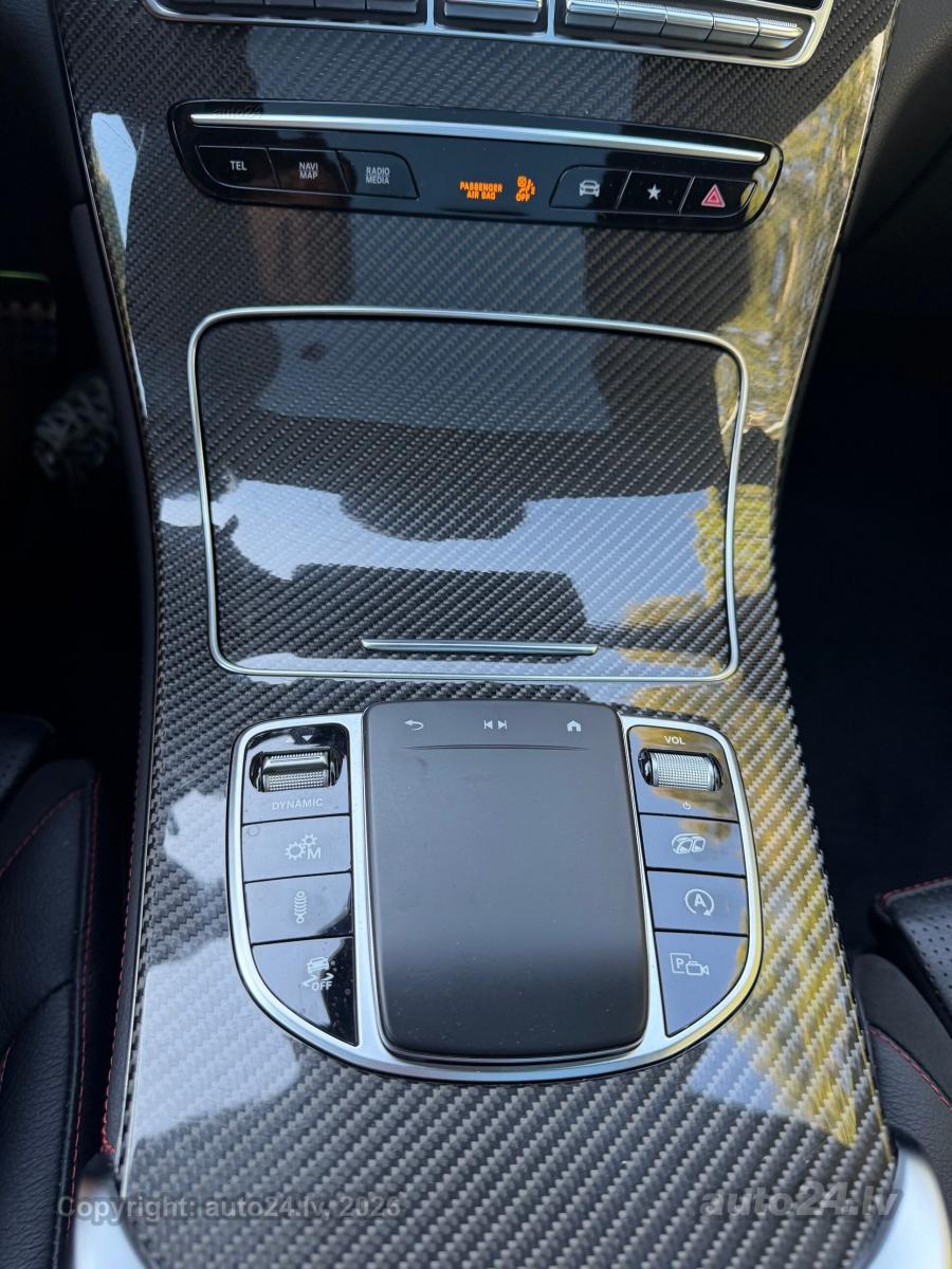 Pelēks Mercedes-Benz GLC-Class 2020 Tallina, ar dzinēja tilpumu 3.00 L un nobraukumu 104 tūkst. km par 39900 €, foto 24 vietnē AUTOMOTO.COM.LV