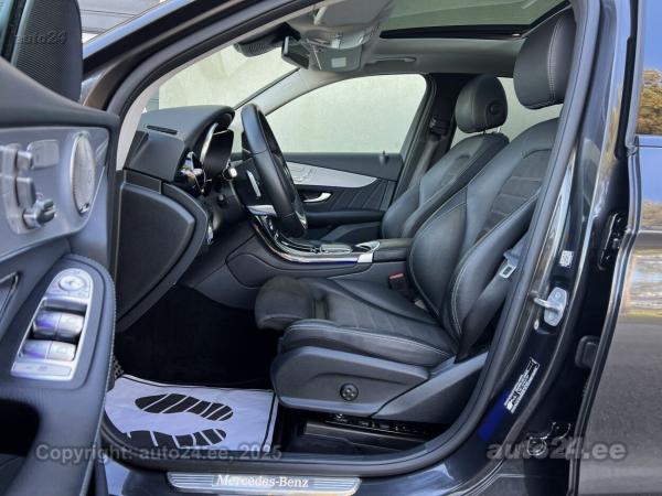 Pelēks Mercedes-Benz GLC-Class 2021 Pērnava, ar dzinēja tilpumu 2.00 L un nobraukumu 97 tūkst. km par 39990 €, foto 11 vietnē AUTOMOTO.COM.LV