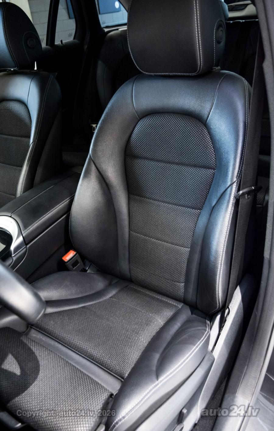 Pelēks Mercedes-Benz GLC-Class 2021 Tallina, ar dzinēja tilpumu 2.00 L un nobraukumu 78 tūkst. km par 39900 €, foto 18 vietnē AUTOMOTO.COM.LV