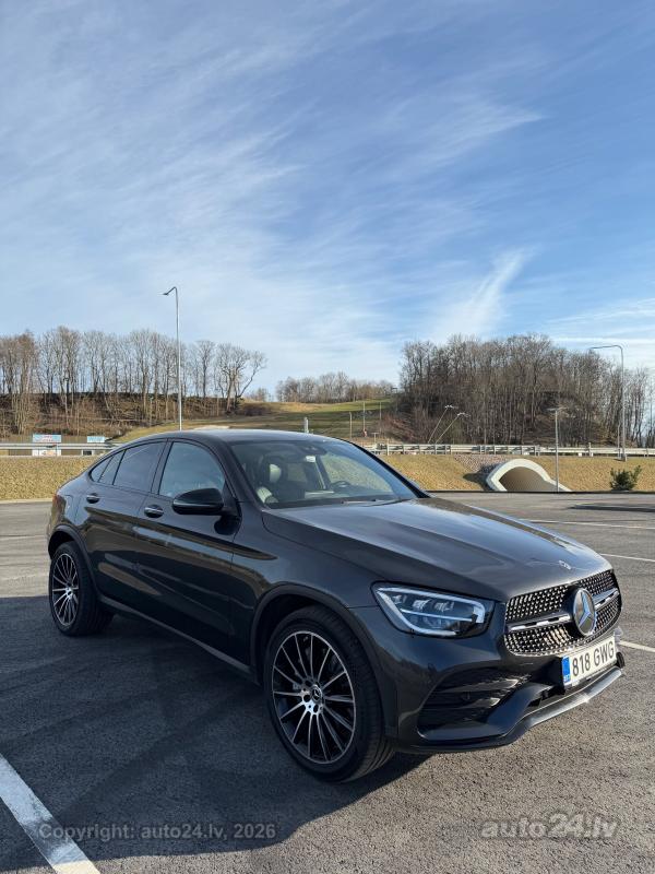 Pelēks Mercedes-Benz GLC-Class 2022 Tallina, ar dzinēja tilpumu 2.00 L un nobraukumu 0 tūkst. km par 40000 €, foto 1 vietnē AUTOMOTO.COM.LV