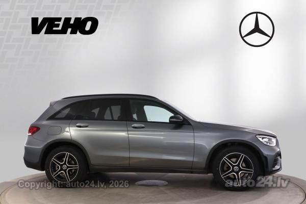 Grey Mercedes-Benz GLC-Class 2022 in Tallinn, with an engine capacity of 2.00 L and mileage of 148 thousand km for 33500 €, photo 2 on AUTOMOTO.COM.LV