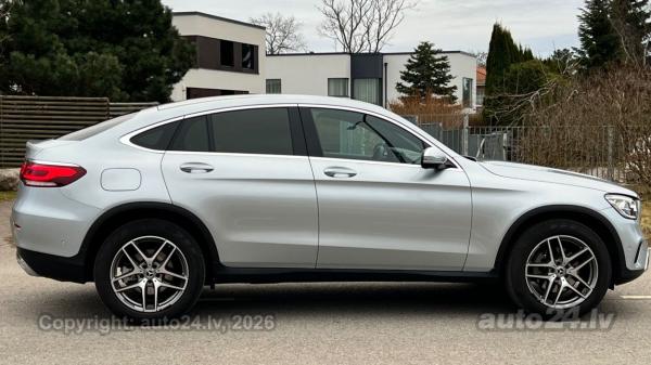 Pelēks Mercedes-Benz GLC-Class 2023 Tallina, ar dzinēja tilpumu 2.00 L un nobraukumu 36 tūkst. km par 45000 €, foto 4 vietnē AUTOMOTO.COM.LV