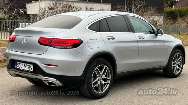 Pelēks Mercedes-Benz GLC-Class 2023 Tallina, ar dzinēja tilpumu 2.00 L un nobraukumu 36 tūkst. km par 45000 €, foto 5 vietnē AUTOMOTO.COM.LV