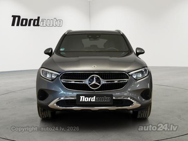 Grey Mercedes-Benz GLC-Class 2023 in Tallinn, with an engine capacity of 2.00 L and mileage of 100 thousand km for 44900 €, photo 3 on AUTOMOTO.COM.LV