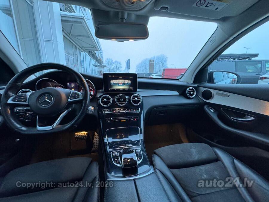 Grey Mercedes-Benz GLC-Class 2016 in Viljandi, with an engine capacity of 2.10 L and mileage of 172 thousand km for 22890 €, photo 10 on AUTOMOTO.COM.LV