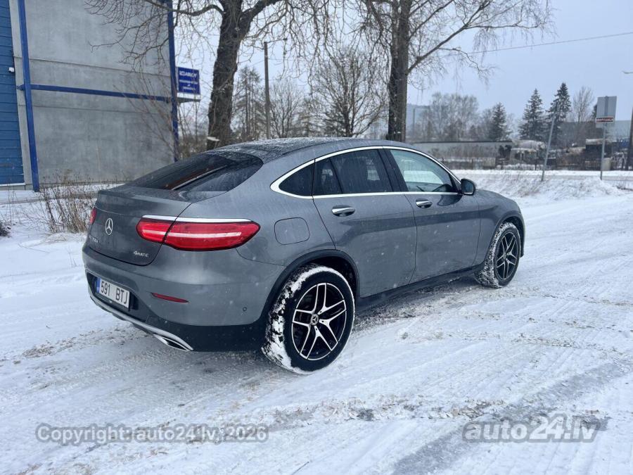 Pelēks Mercedes-Benz GLC-Class 2017 Tallina, ar dzinēja tilpumu 3.00 L un nobraukumu 138 tūkst. km par 32999 €, foto 3 vietnē AUTOMOTO.COM.LV