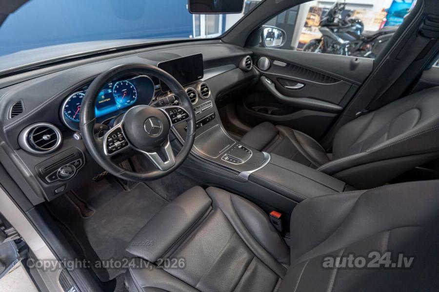 Grey Mercedes-Benz GLC-Class 2020 in Tallinn, with an engine capacity of 2.00 L and mileage of 91 thousand km for 38900 €, photo 5 on AUTOMOTO.COM.LV