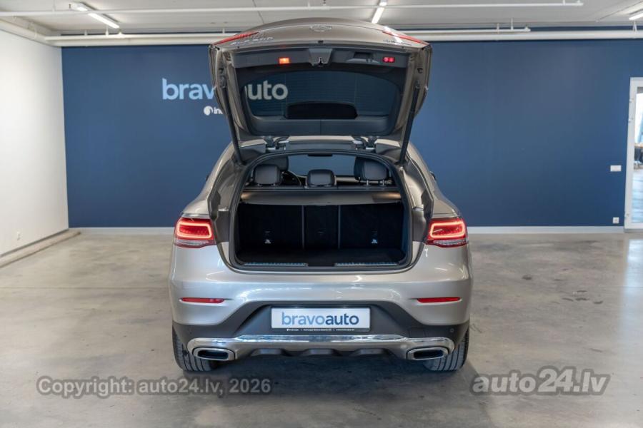 Grey Mercedes-Benz GLC-Class 2020 in Tallinn, with an engine capacity of 2.00 L and mileage of 91 thousand km for 38900 €, photo 14 on AUTOMOTO.COM.LV