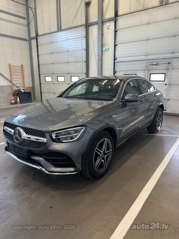 Grey Mercedes-Benz GLC-Class 2020 in Tartu, with an engine capacity of 2.00 L and mileage of 179 thousand km for 36900 €, photo 1 on AUTOMOTO.COM.LV