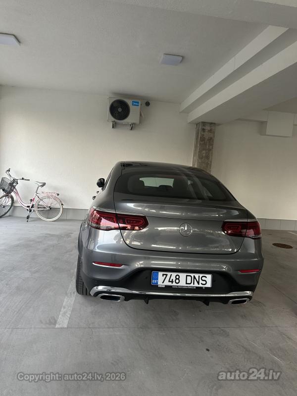Grey Mercedes-Benz GLC-Class 2020 in Tartu, with an engine capacity of 2.00 L and mileage of 179 thousand km for 36900 €, photo 2 on AUTOMOTO.COM.LV