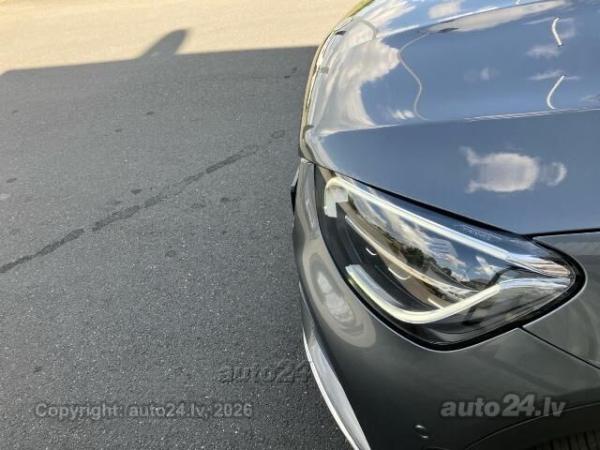 Grey Mercedes-Benz GLC-Class 2020 in Tartu, with an engine capacity of 2.00 L and mileage of 179 thousand km for 36900 €, photo 4 on AUTOMOTO.COM.LV