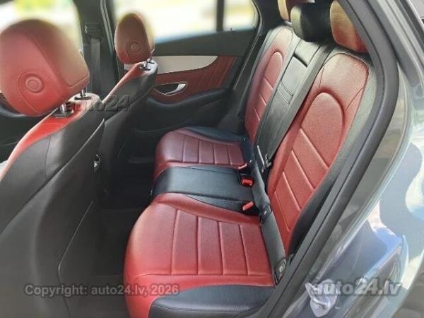 Grey Mercedes-Benz GLC-Class 2020 in Tartu, with an engine capacity of 2.00 L and mileage of 179 thousand km for 36900 €, photo 7 on AUTOMOTO.COM.LV