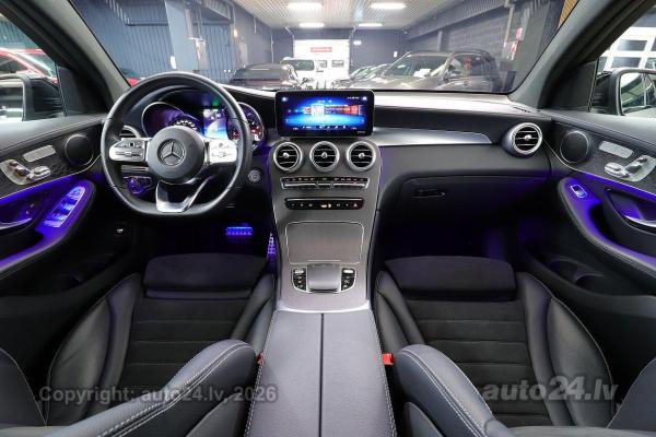 Pelēks Mercedes-Benz GLC-Class 2021 Tallina, ar dzinēja tilpumu 2.00 L un nobraukumu 23 tūkst. km par 39995 €, foto 6 vietnē AUTOMOTO.COM.LV