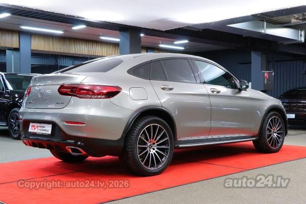 Pelēks Mercedes-Benz GLC-Class 2021 Tallina, ar dzinēja tilpumu 2.00 L un nobraukumu 23 tūkst. km par 39995 €, foto 2 vietnē AUTOMOTO.COM.LV