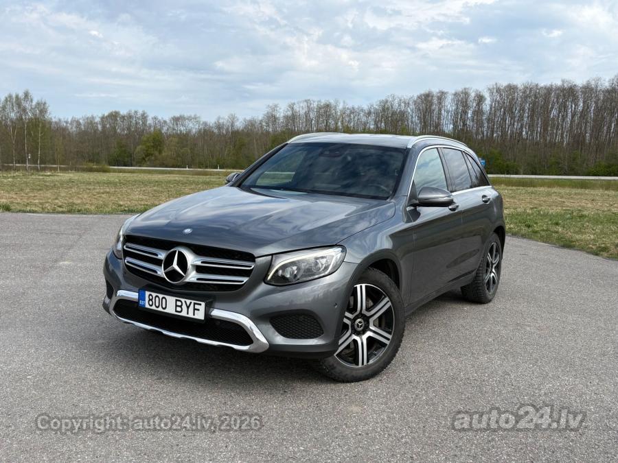 Pelēks Mercedes-Benz GLC-Class 2015 Tallina, ar dzinēja tilpumu 2.10 L un nobraukumu 218 tūkst. km par 21000 €, foto 1 vietnē AUTOMOTO.COM.LV